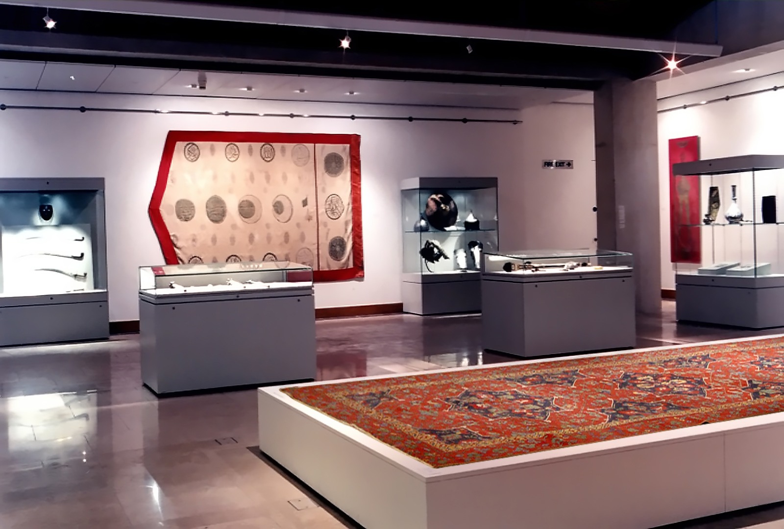 Exhibition Design Empire Of The Sultans 